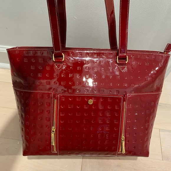 Arcadia | Bags | Arcadia Red Patent Leather Shoulder Bag Large Tote ...